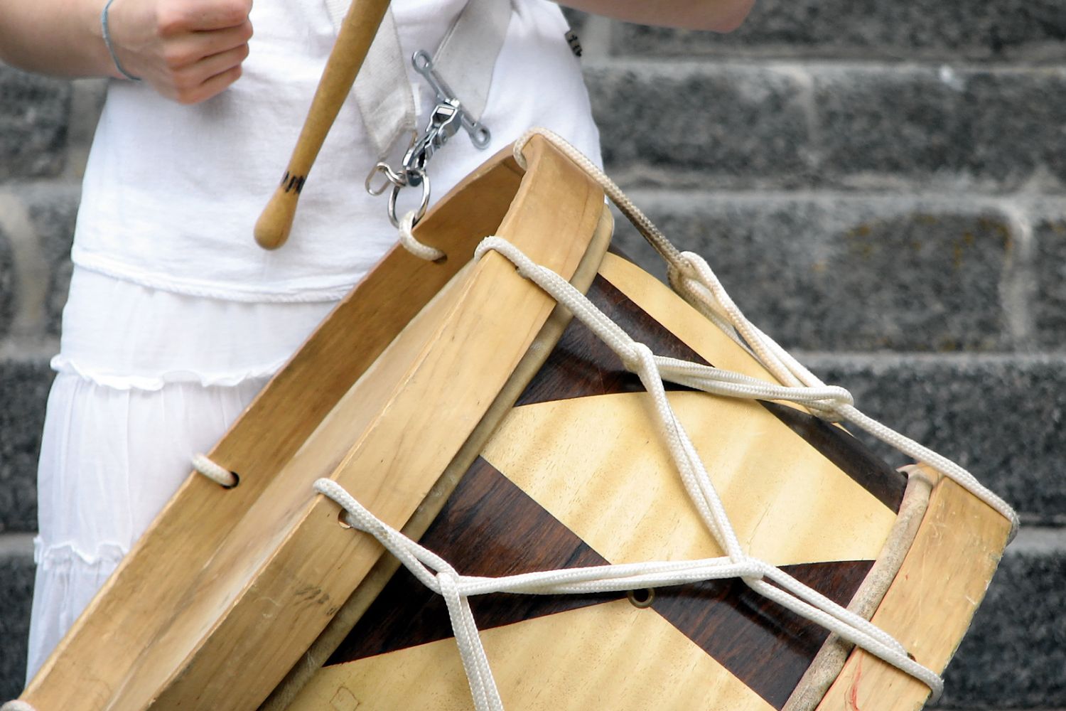Alfaia - Guide des Instruments de Musique de A à Z - Musicothérapie ...