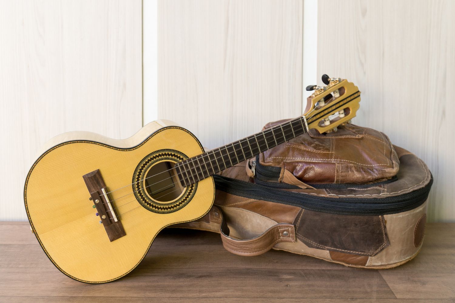Cavaquinho - Guide des Instruments de Musique de A à Z - Musicothérapie ...