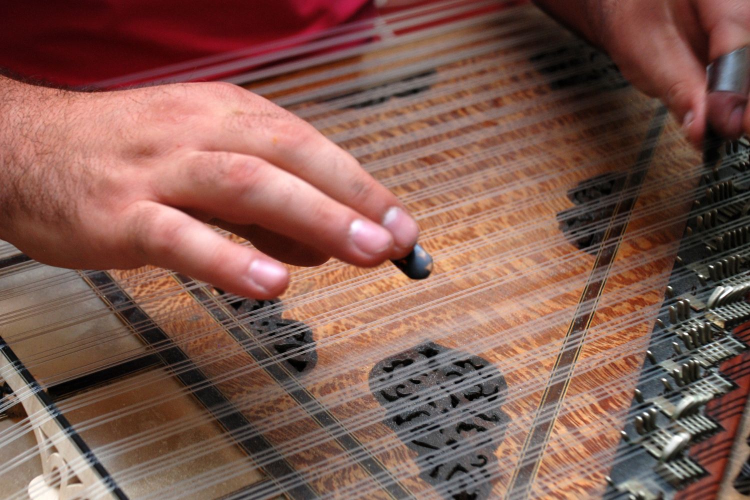 Cithare - Guide des Instruments de Musique de A à Z - Musicothérapie ...