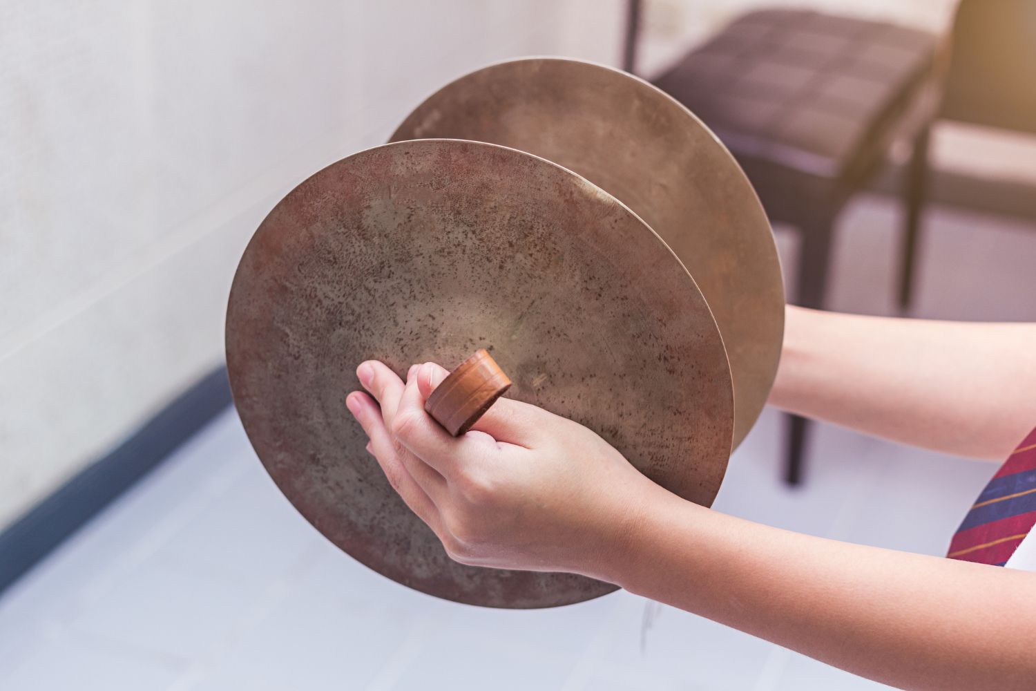 Cymbales - Guide des Instruments de Musique de A à Z - Musicothérapie ...