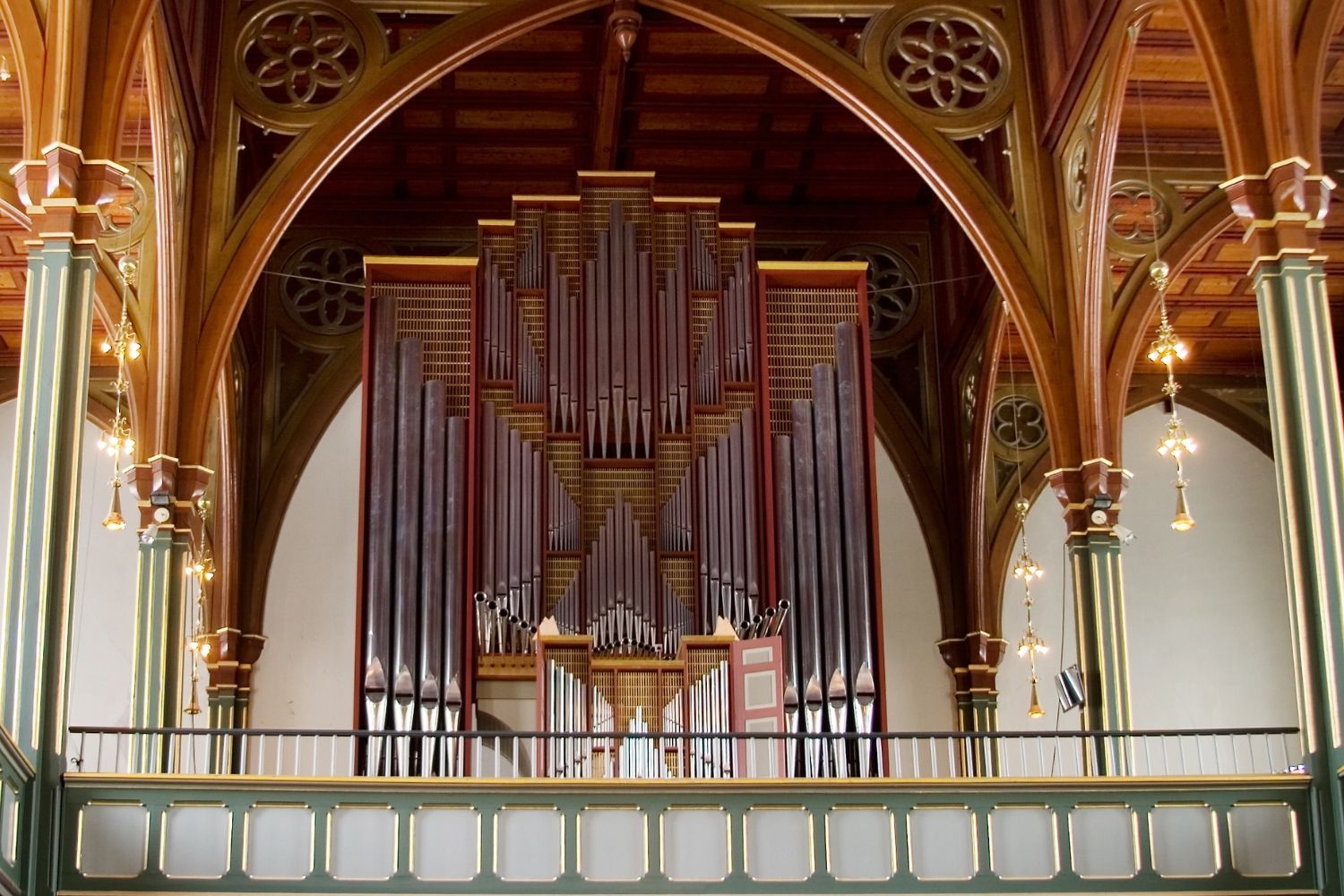 Orgue à tuyaux - Guide des Instruments de Musique de A à Z ...