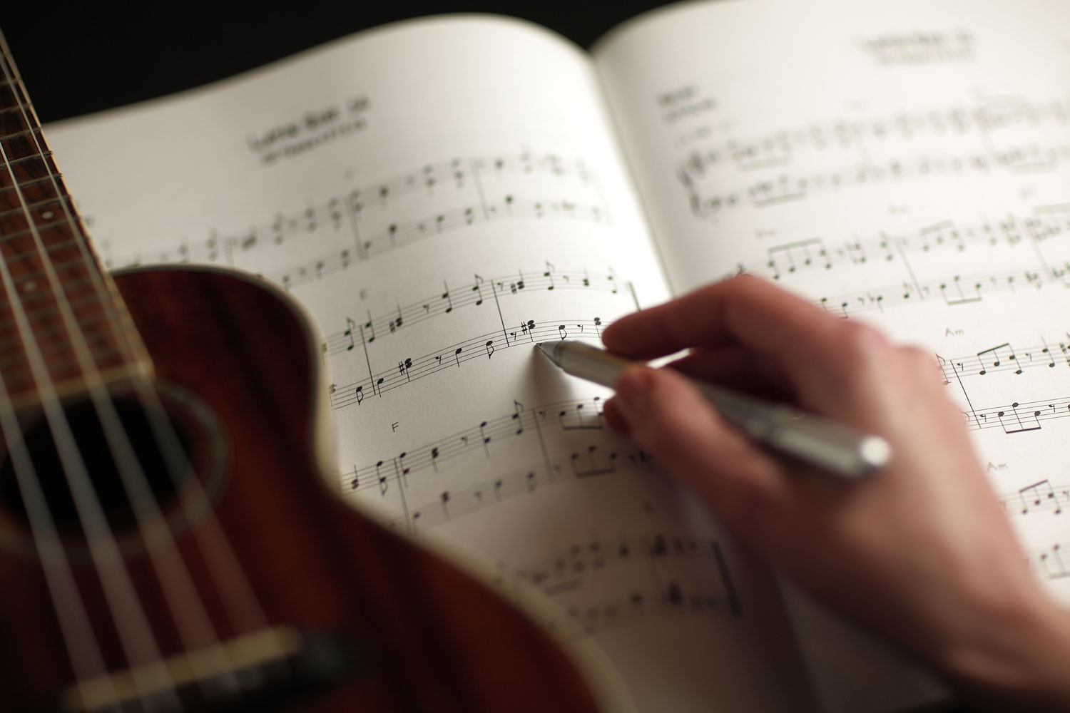 Marques d'Expression - Notation Musicale - France Minéraux