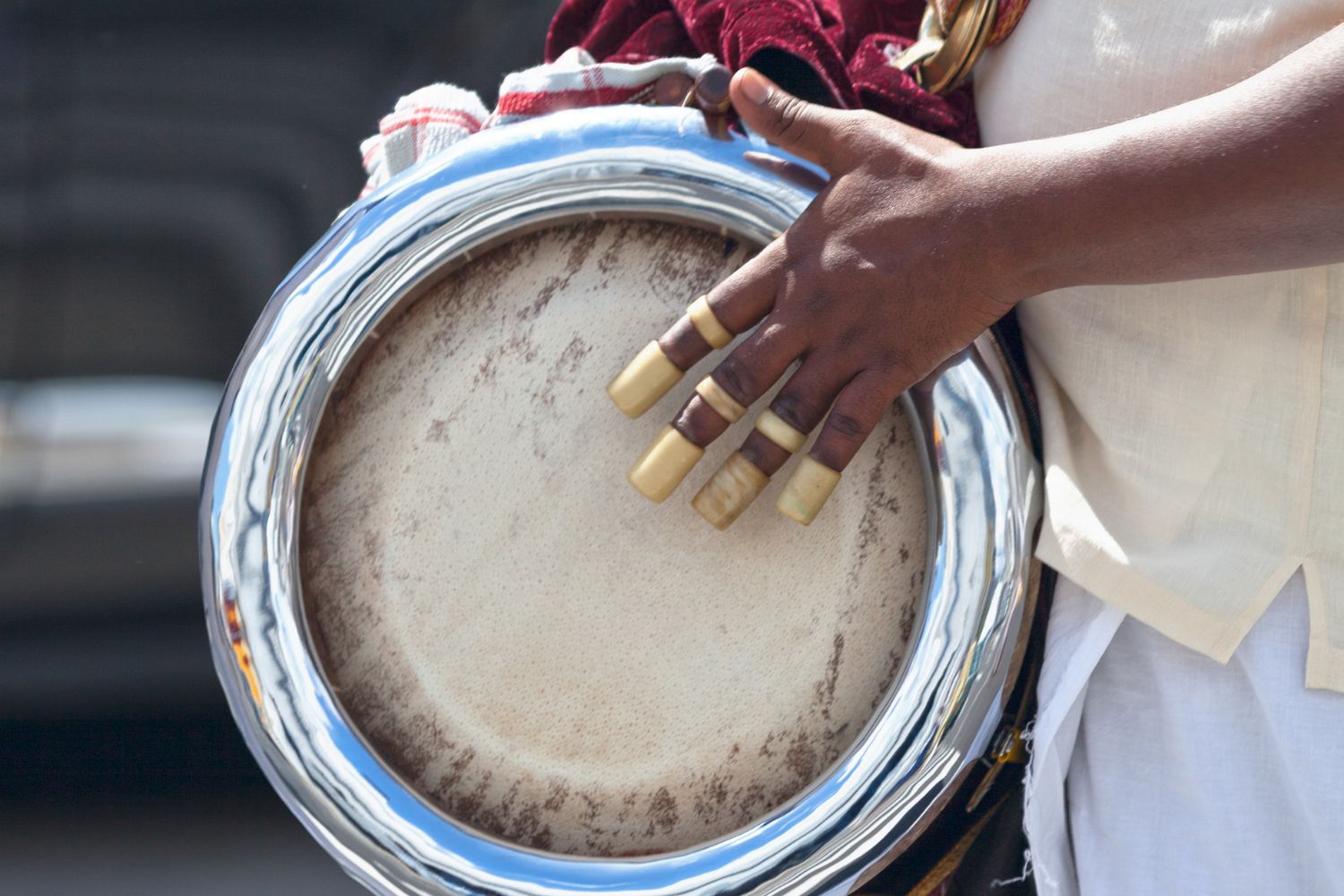 Thavil - Guide des Instruments de Musique de A à Z - Musicothérapie ...