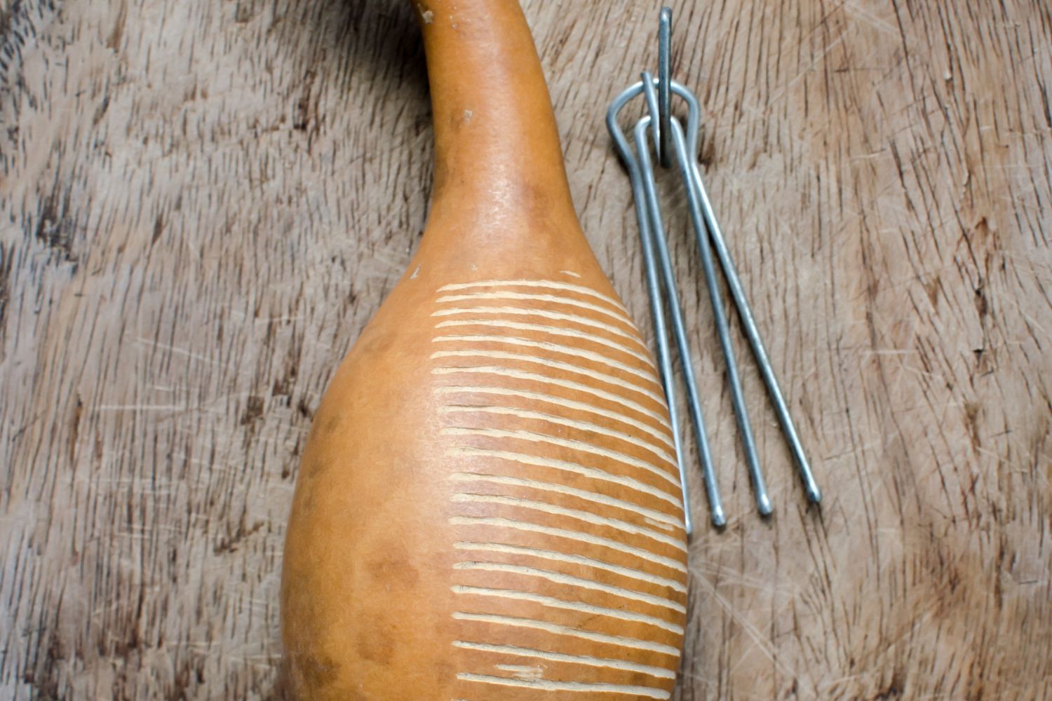 Guiro - Guide des Instruments de Musique de A à Z - Musicothérapie ...