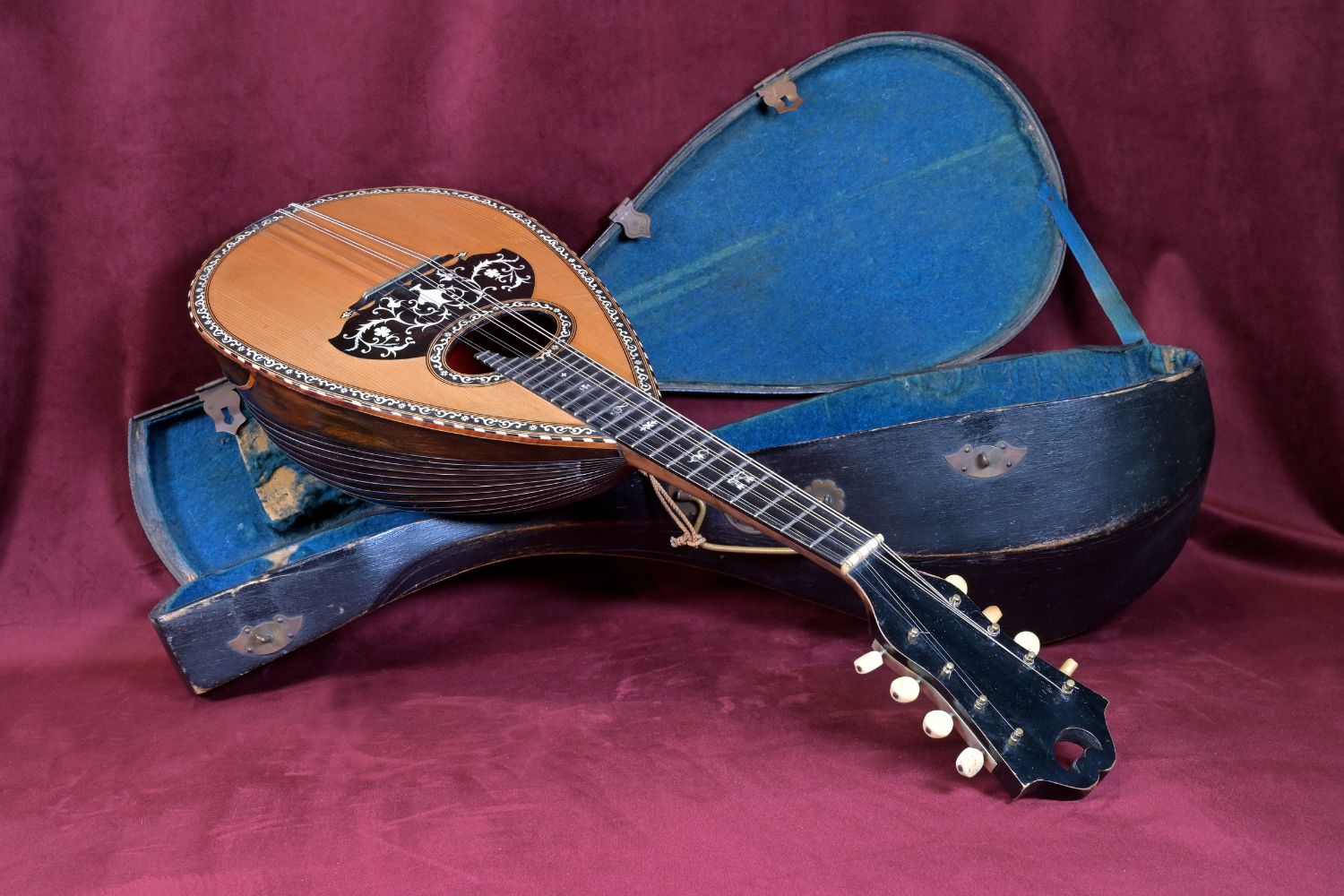 Bandolim - Guide des Instruments de Musique de A à Z - Musicothérapie ...