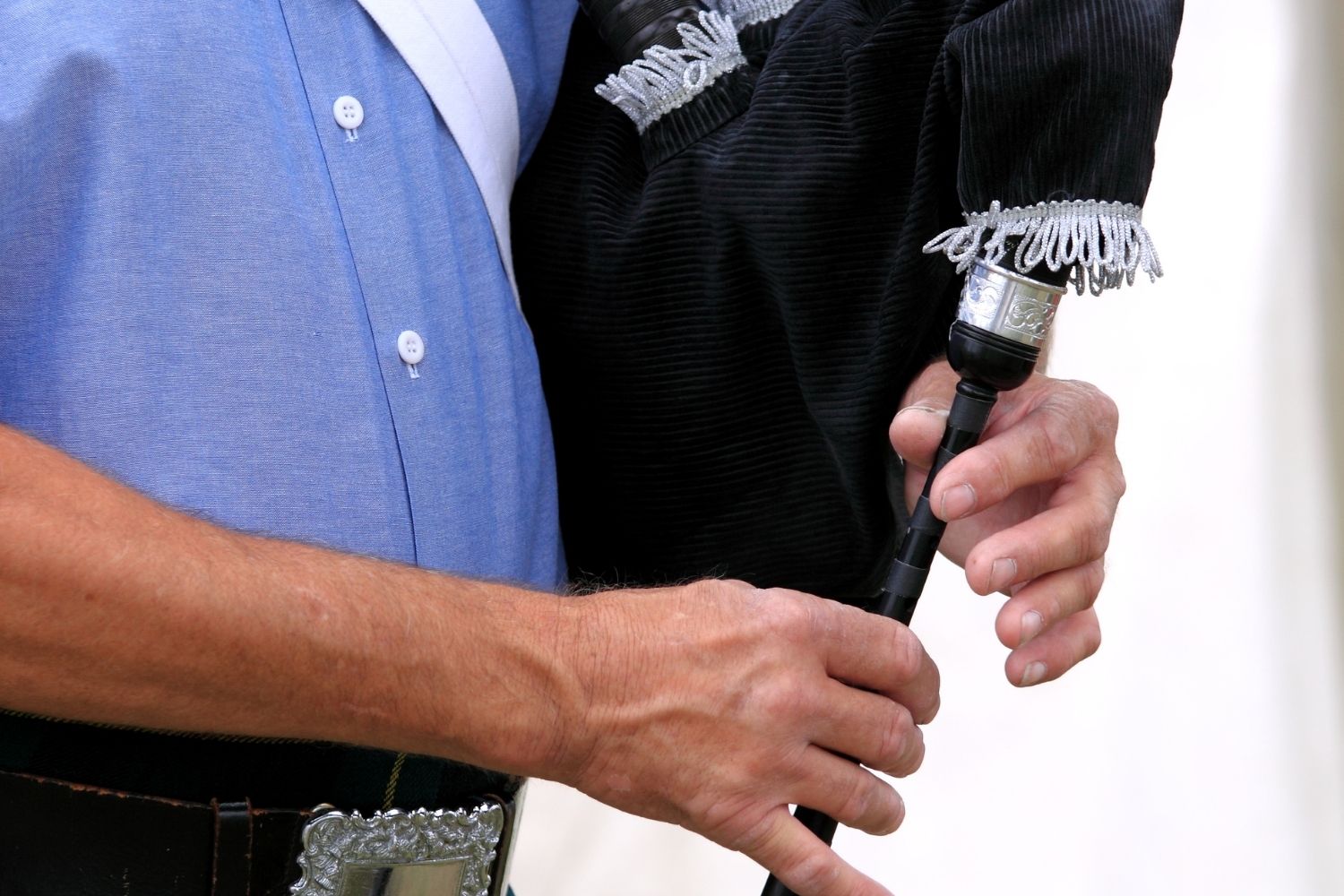 Gudastviri - Guide des Instruments de Musique de A à Z - Musicothérapie ...